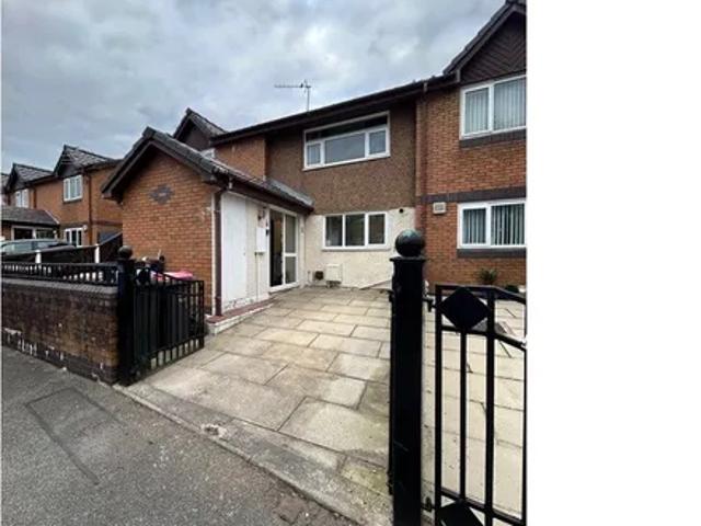 Ledbrooke Close, Salford, M5 3NT, United Kingdom | 3 bed townhouse for rent #167481598 | Rentberry