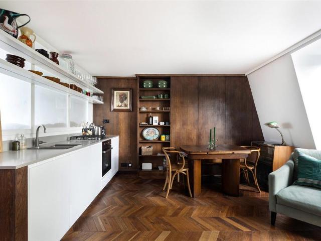 Ledbury Road, London, W11 1 bed apartment to rent £3,033 pcm £700 pw