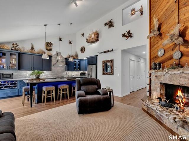 Ledge Dr Unit,torrington, Home For Sale