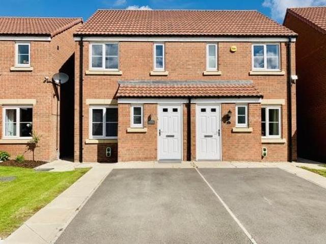 Ledger Fold Rise, Wakefield, West Yorkshire, West Yorkshire WF1, 2 bed semi detached house to rent, £1,050 pcm | PrimeLocation