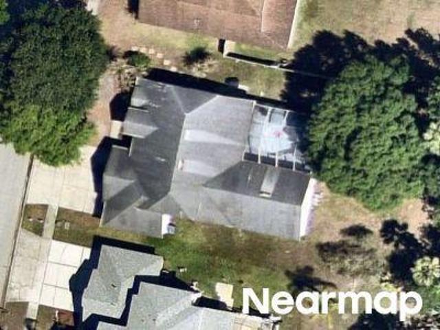 Ledgestone Dr