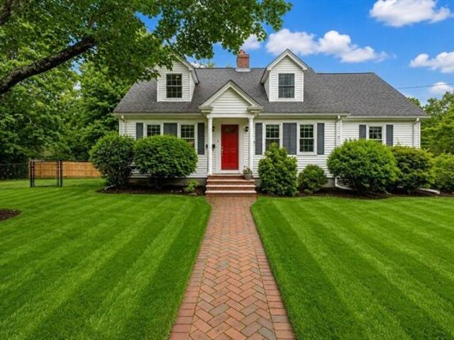 Ledgeville Ave, Foxboro, Home For Sale
