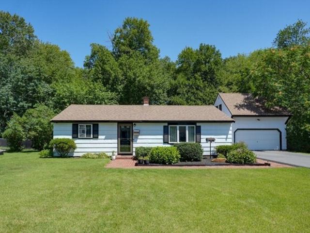 Ledgewood Dr, Burlington, Home For Sale