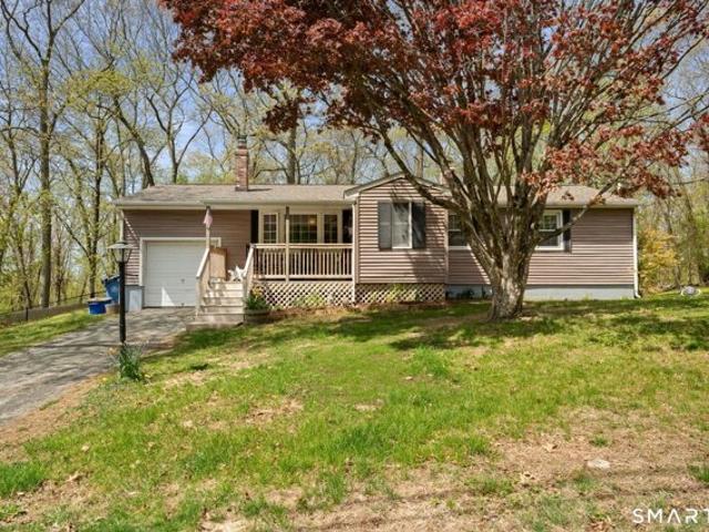 Ledgewood Dr, Ledyard, Home For Sale