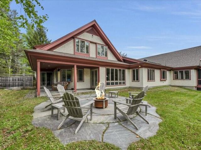 Ledgewood Ln, Blue Hill, Home For Sale