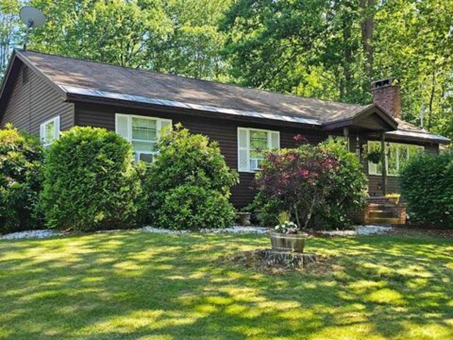 Ledgewood Rd, Claremont, Home For Sale