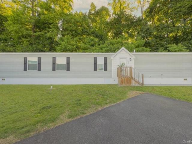 Leeward Ln, Stony Point, Property For Sale