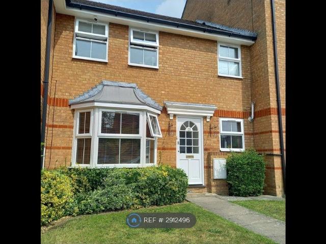 Lee Close, Stanstead Abbotts, Ware SG12, 2 bed terraced house to rent, £1,495 pcm | PrimeLocation