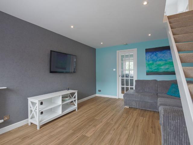 Lee Crescent North, Bridge Of Don AB22, 2 bed semi detached house to rent, £975 pcm | PrimeLocation