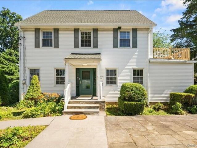 Lee Ave, Yonkers, Home For Sale