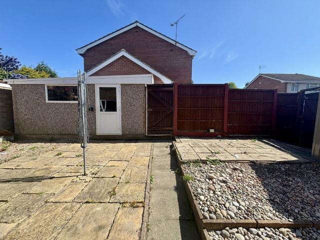 Lee Farm Close