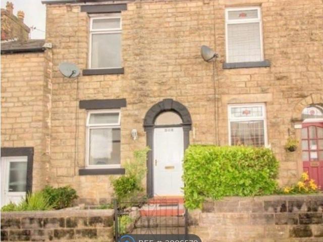 Lee Lane, Horwich, Bolton BL6, 2 bed terraced house to rent, £800 pcm | PrimeLocation