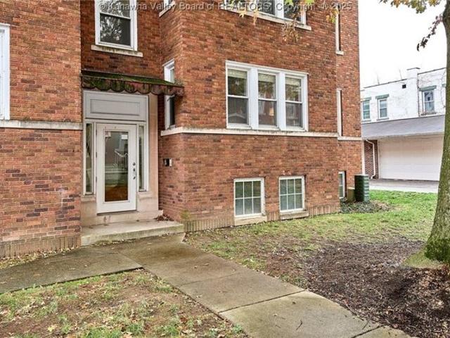 Lee St E Apt,charleston, Condo For Sale