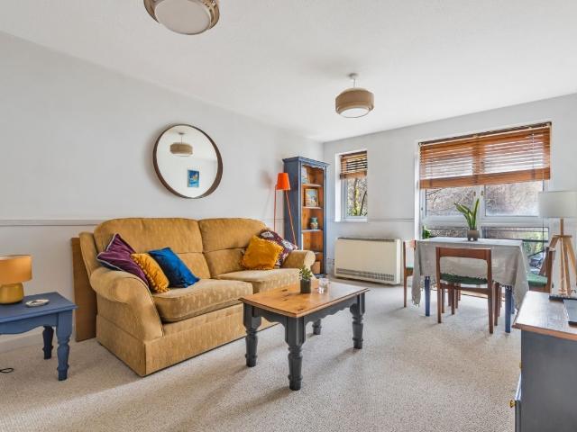 Lee Road, Blackheath SE3, 1 bed flat to rent, £1,700 pcm | PrimeLocation
