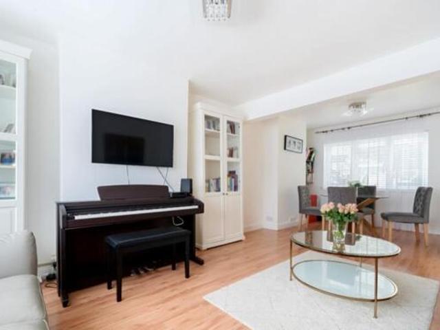 Lee Road, London, 4 Bedroom Semi detached