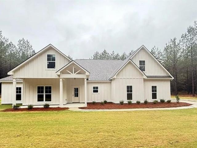 Lee Rd # 278, Salem, AL 36874