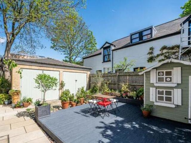 Lee Terrace, Blackheath, 3 Bedroom Flat