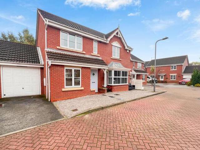 Lee View, Whitley, 4 Bedroom Detached