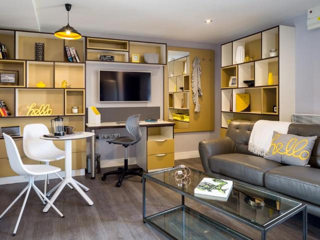 Leeds, Leeds 1 bed flat to rent £1,499 pcm £346 pw