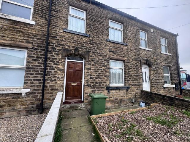 Leeds Road, Huddersfield HD2, 2 bed terraced house to rent, £695 pcm | PrimeLocation