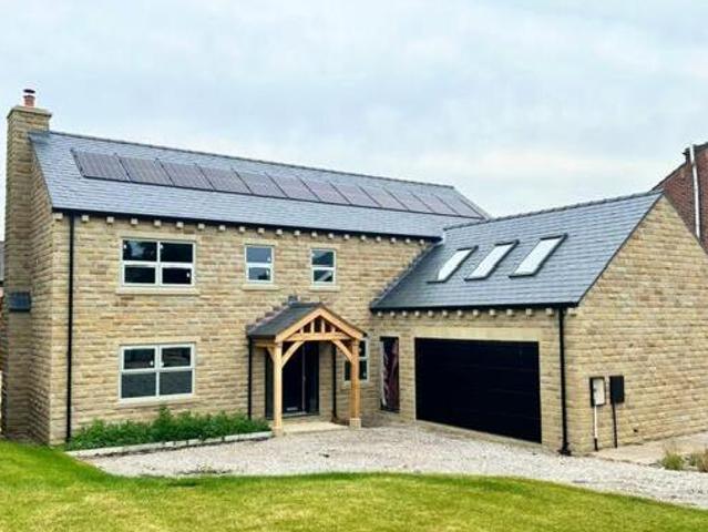 Leeds Road, Howden Clough, 5 Bedroom Detached