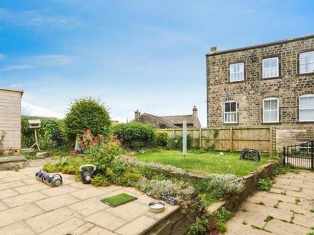 Leeds Road, Rawdon, 3 Bedroom End