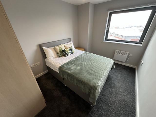 Leeds Street L3, 2 bed flat to rent, £900 pcm | PrimeLocation