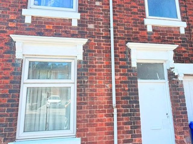 Leek Road, Stoke On Trent ST16Ar ST1, Room to rent, £520 pcm | PrimeLocation