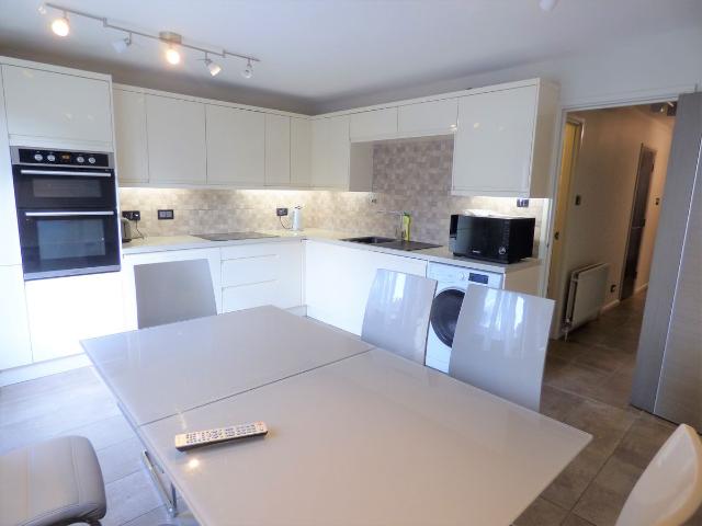 Leerdam Drive, London E14, 3 bed terraced house to rent, £2,800 pcm | PrimeLocation