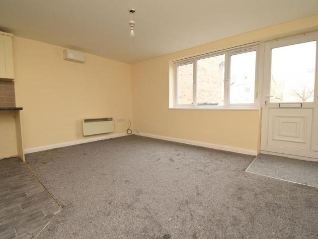 Lees Hall Road, Dewsbury