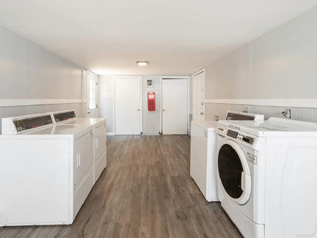 Legacy 2000 1 Bedroom Apartment for Rent at 2000 Spring Drive, Garner, NC 27529