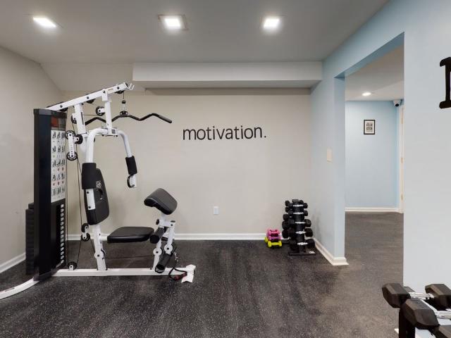 Legacy 2000 1 Bedroom Apartment for Rent at 2000 Spring Drive, Garner, NC 27529