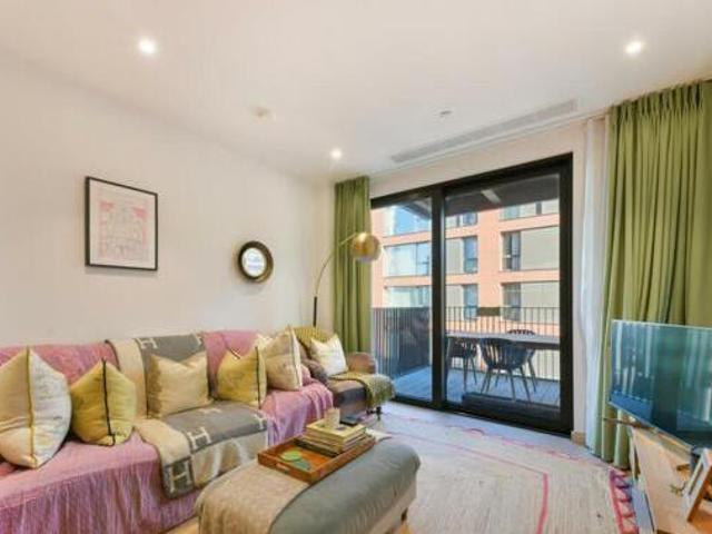 Legacy Building, Embassy Gardens, 2 Bedroom Apartment