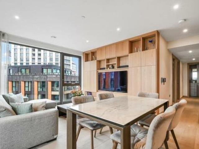 Legacy Building, Embassy Gardens, 3 Bedroom Flat