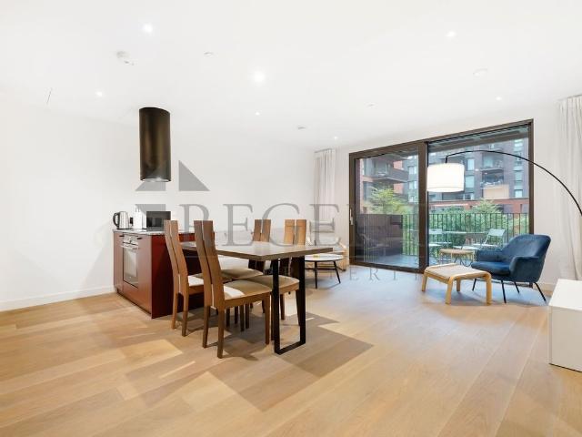 Legacy Building, Viaduct Gardens SW11, 2 bed flat to rent, £4,200 pcm | PrimeLocation
