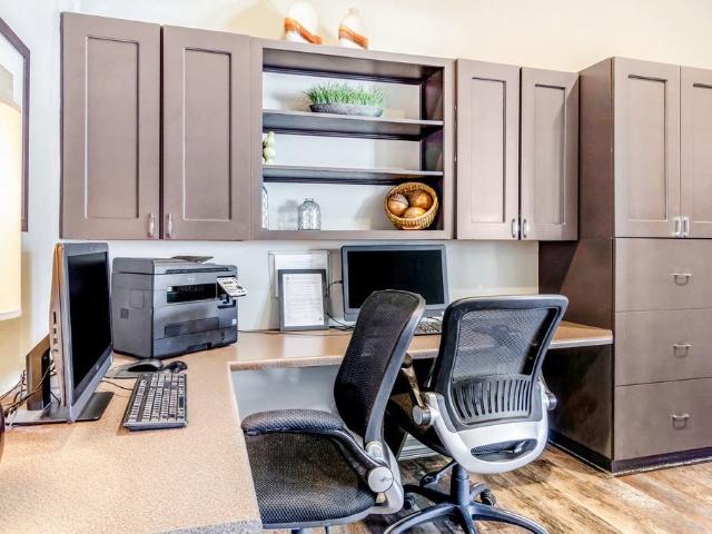 Legacy Heights Apartments 2 Bedroom Apartment for Rent at 2700 West 103rd Avenue, Federal Heights, CO 80260