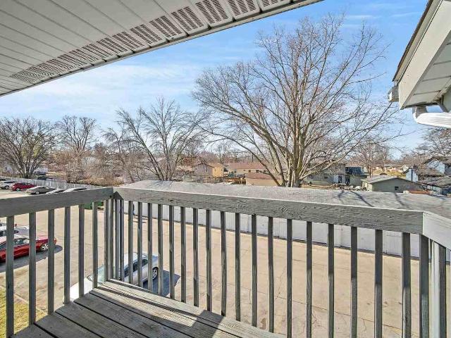 Legacy Meadows 1 Bedroom Apartment for Rent at 3610 Twana Dr, Des Moines, IA 50310 Lower Beaver
