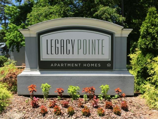 Legacy Pointe Apartments 2 Bedroom Apartment for Rent at 9 Summertree Ln, Greensboro, NC 27406