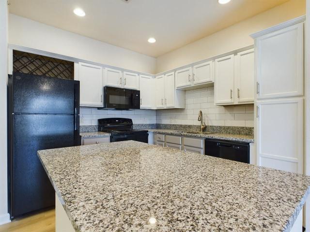 Legacy Park 1 Bedroom Apartment for Rent at 6905 Legacy Park Dr, Brownsburg, IN 46112