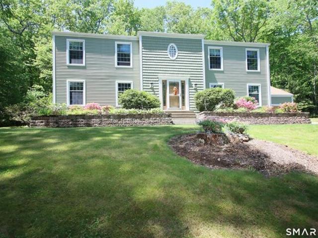 Legendary Rd, East Lyme, Home For Sale