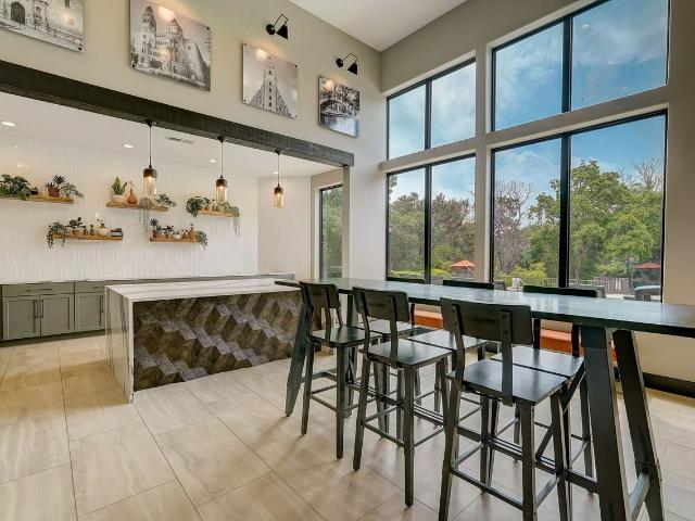 Legends on the Green Apartments 2 Bedroom Apartment for Rent at 130 Talavera Pkwy, San Antonio, TX 78232