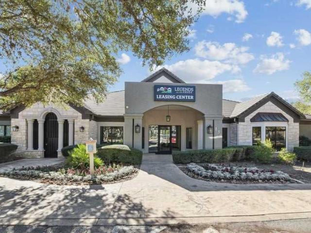 Legends on the Green Apartments 3 Bedroom Apartment for Rent at 130 Talavera Pkwy, San Antonio, TX 78232