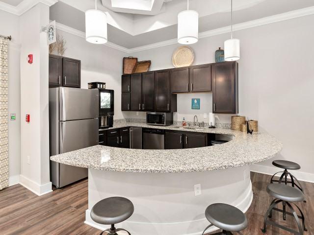 Legends at Azalea 1 Bedroom Apartment for Rent at 3500 Pinckney Marsh Ln, Summerville, SC 29483