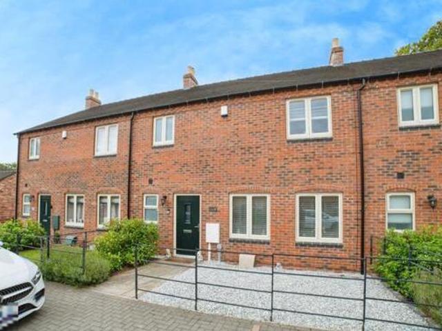 Leggers Row, Riddings, 3 Bedroom Town
