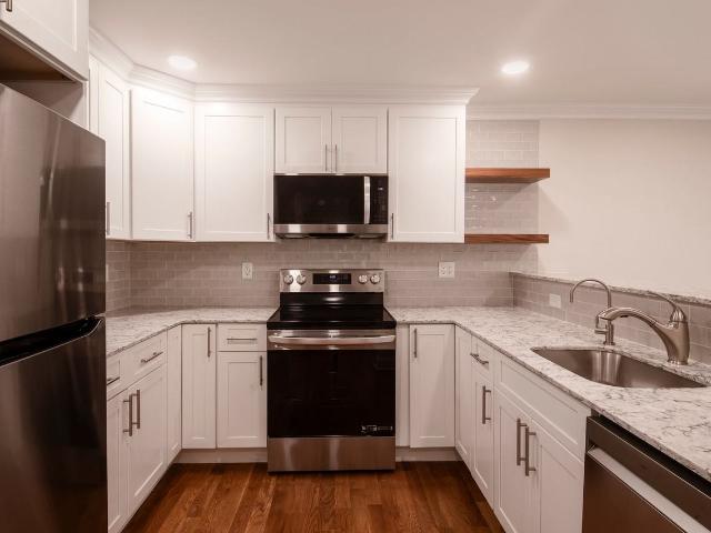 Legion Manor: In 1 Bedroom Apartment for Rent at 47 Legion Dr, Bergenfield, NJ 07621