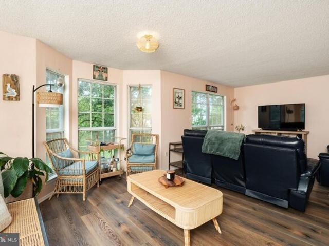 Lehavre Ct, Hamilton, Home For Sale