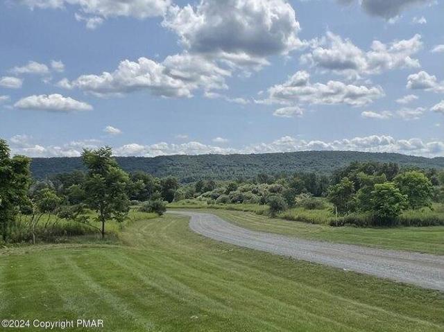 Lehighton PA 18235 103626045