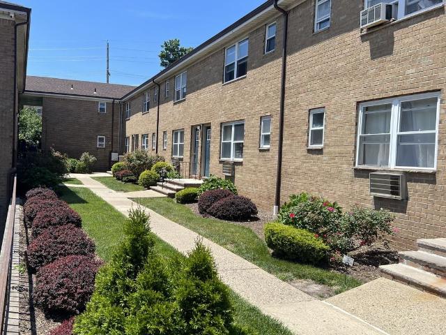 Lehigh Court Apartments 1 Bedroom Apartment for Rent at 15 Lehigh St, Hackensack, NJ 07601