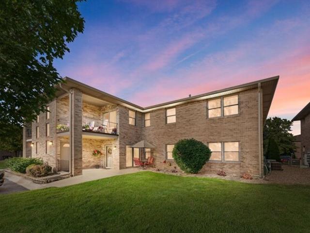 Lehman Dr, Crown Point, Condo For Sale