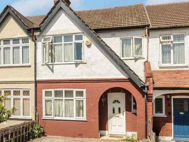 Leithcote Gardens, London, SW16 2UW, United Kingdom | 4 bed townhouse for rent #168152468 | Rentberry